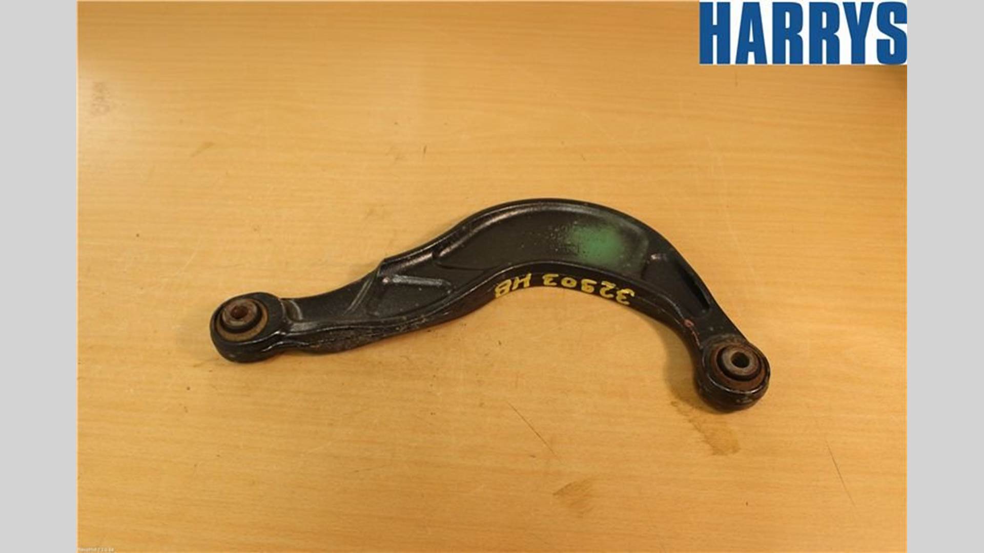 Bärarm bak övre höger till Volvo V70 [2008-2013] - BildelarBegagnade ...