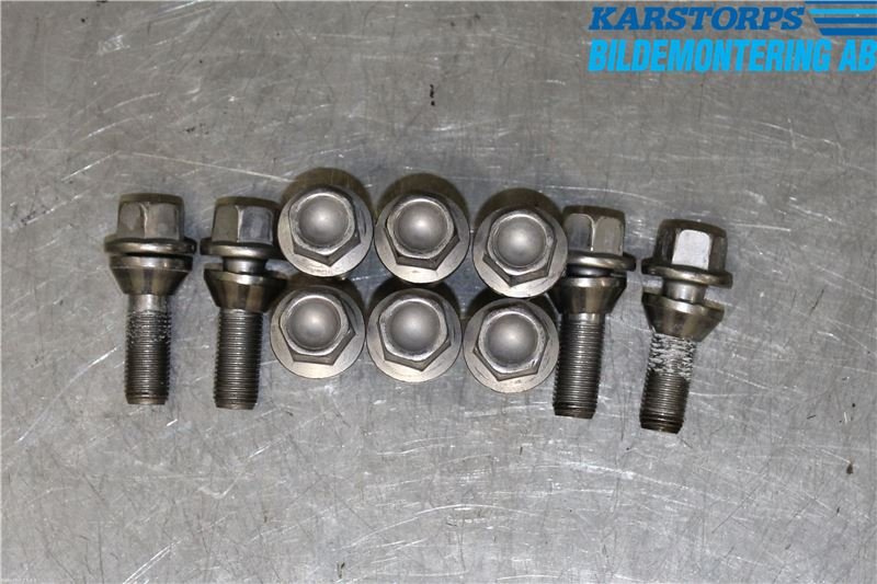 Hjulmutter/bult/sats 31439230