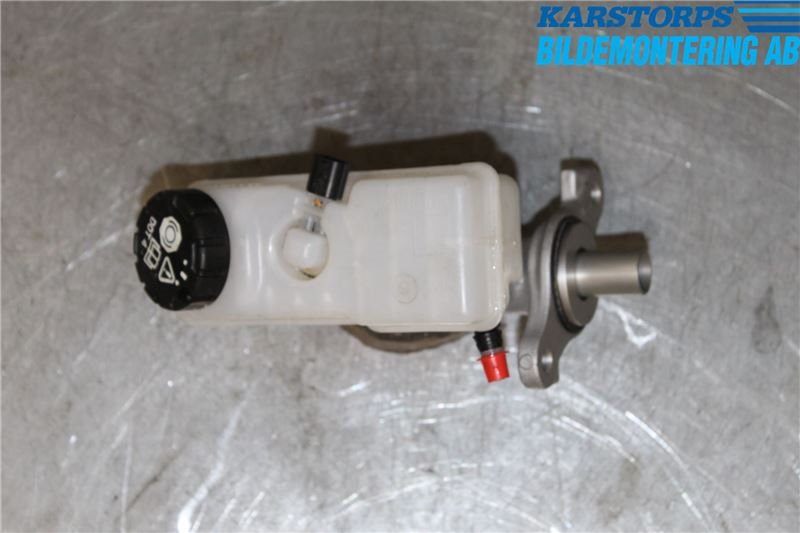 Brake, master cylinder - 460111938R for 1,2 16V (K-L811126) - Used ...