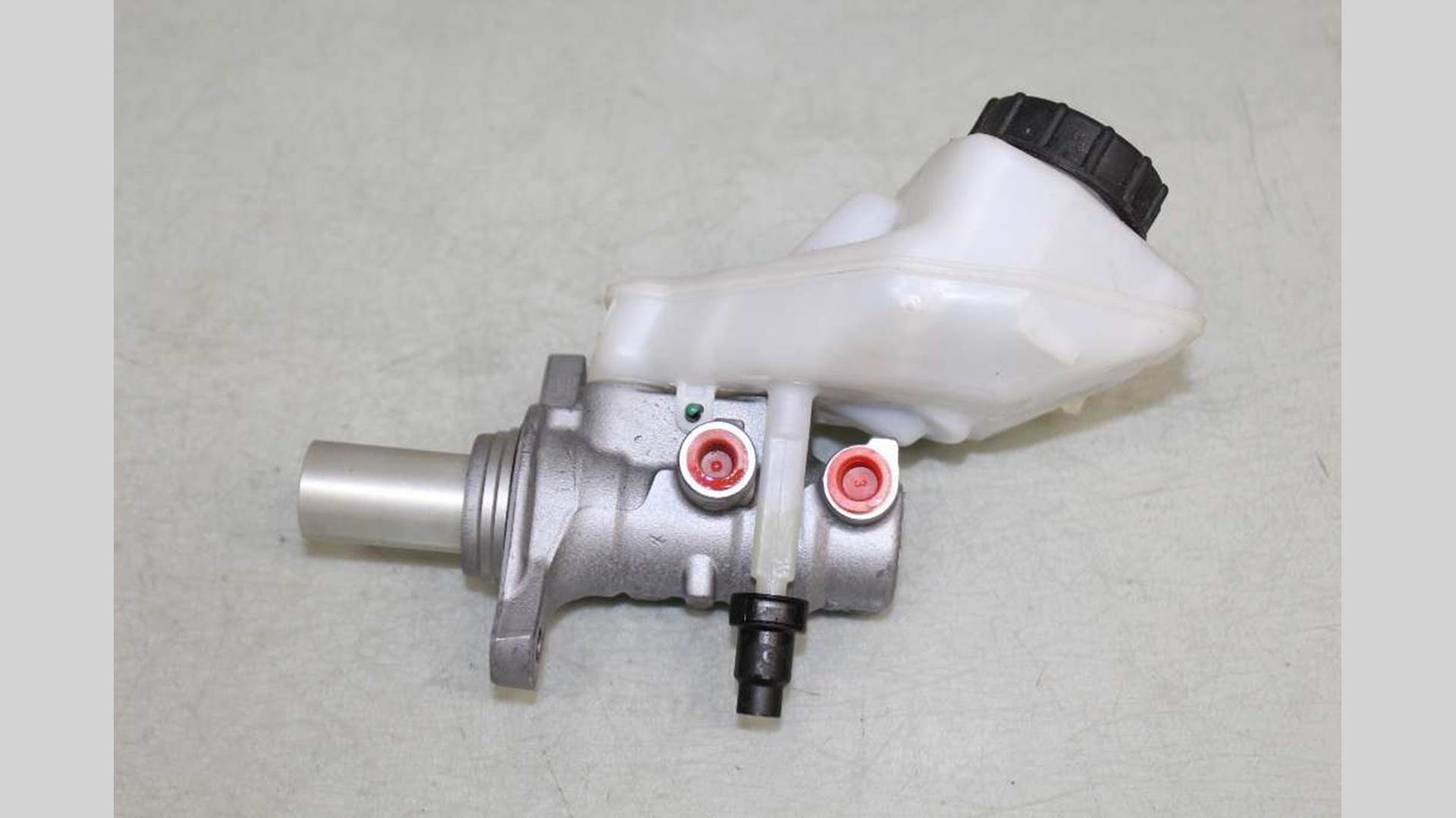 Volvo V60 [2014-2018] (YV1FW79C0H1337631)