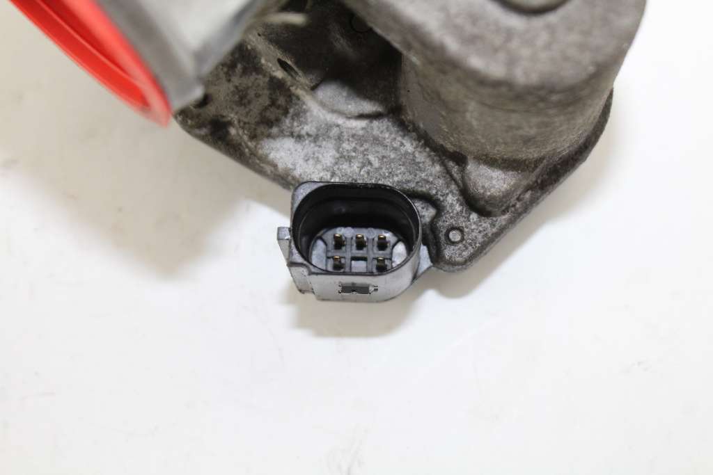 Inj.Spjällhus till HYUNDAI ix35 (F-L930153) - Begagnade delar online