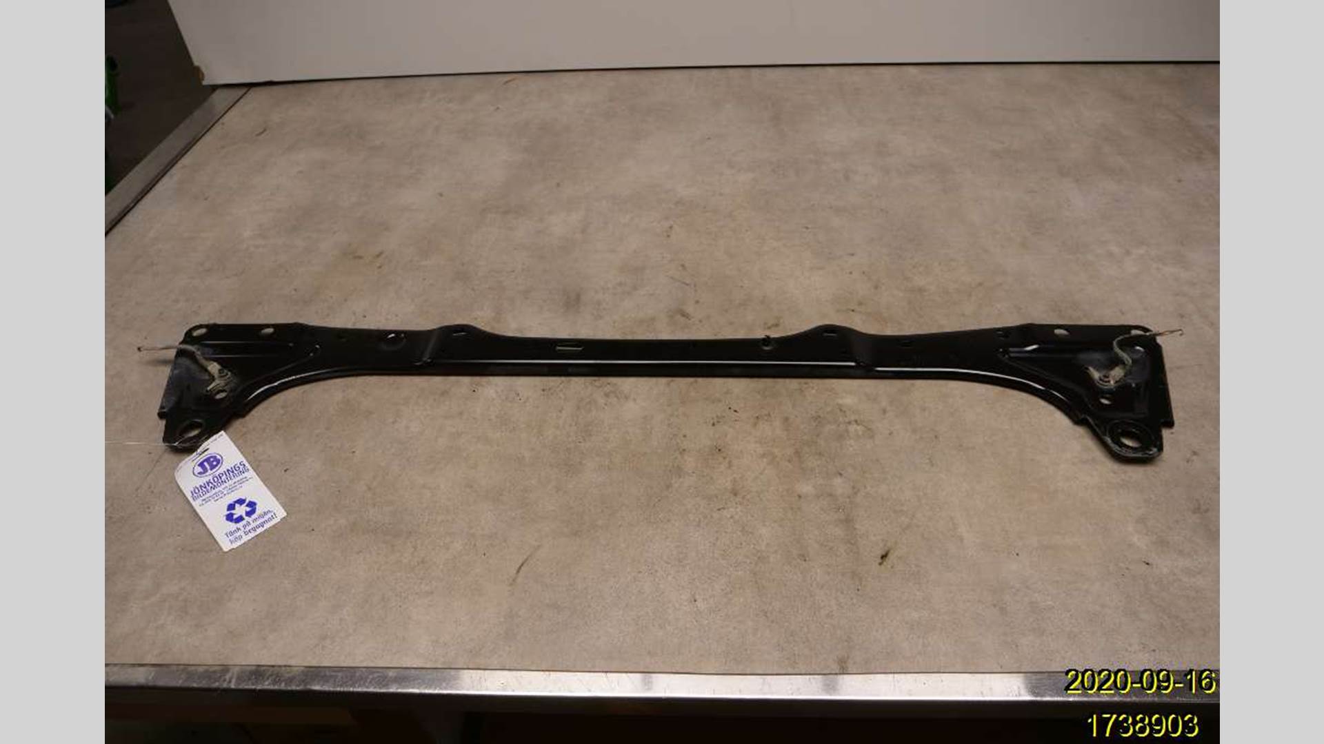 Framvagn övrigt till Volvo V60 Cross Country [2019 ...