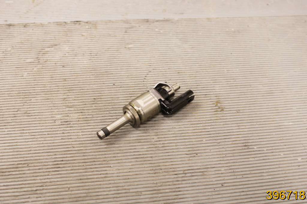 Visa produkter | Laga - begagnade bildelar