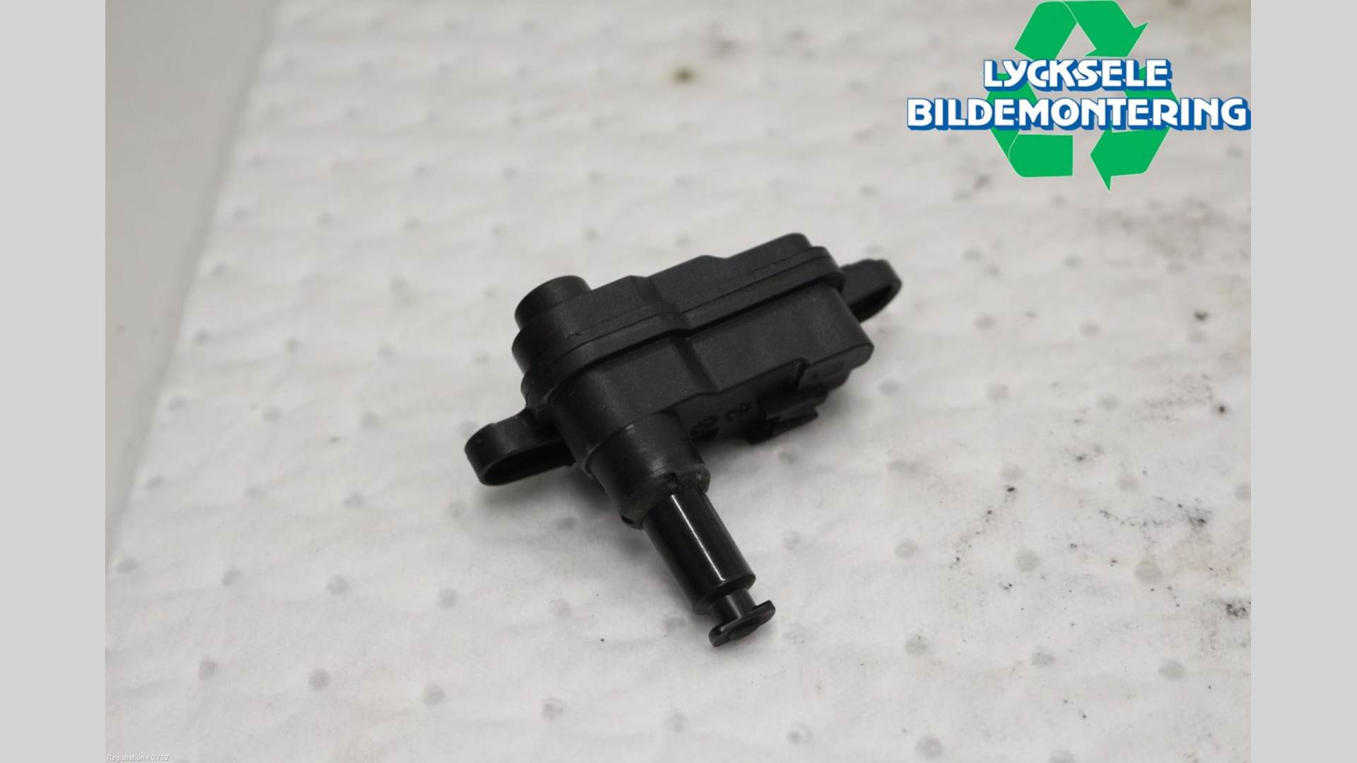 8V0862159A - Begagnade delar online