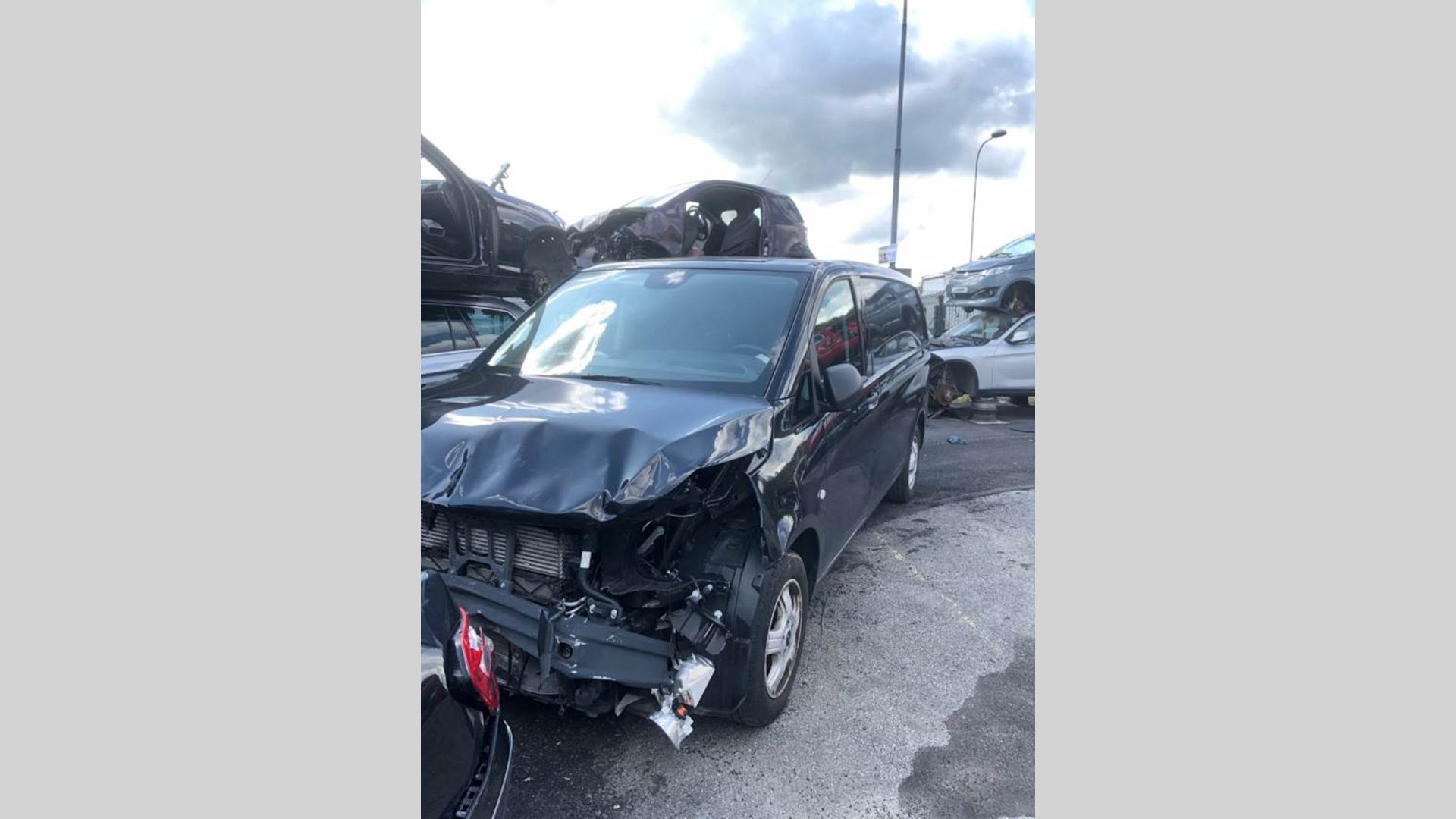 Drivaxel fram höger till Mercedes Benz Vito/V-Klass W640/W447/W448 ...