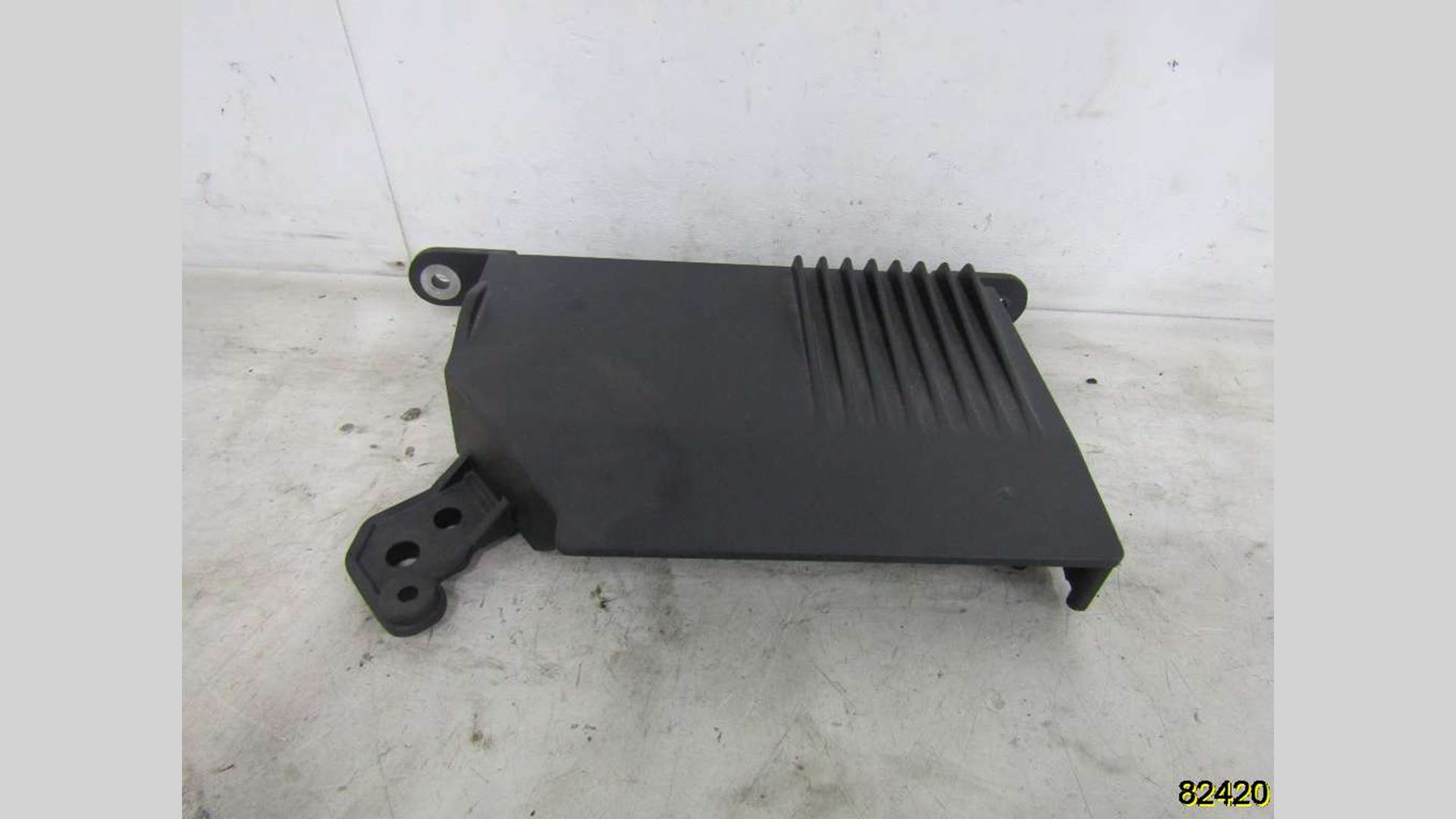 Radio/stereo förstärkare till Volvo V60 [2019-] - BildelarBegagnade ...