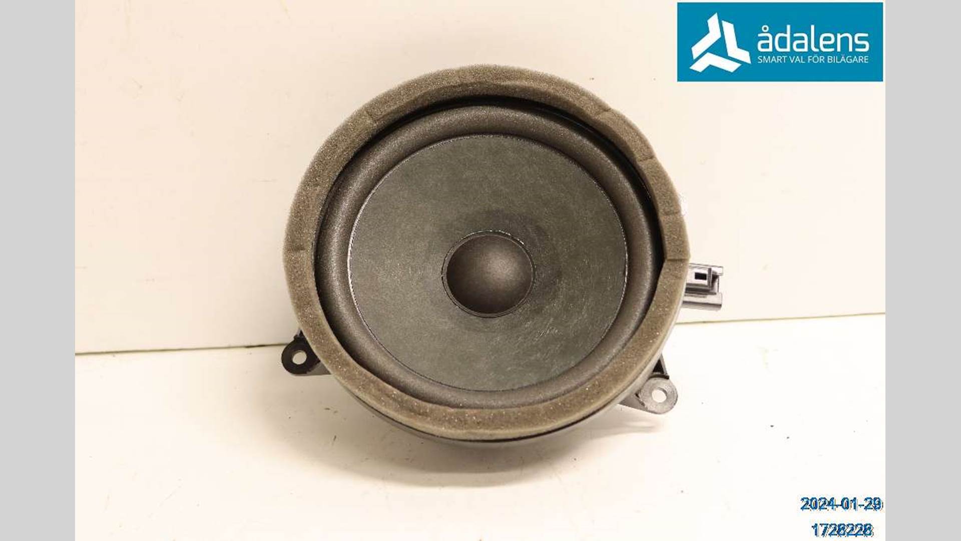 Högtalare till Volvo V60 [2019-] - BildelarBegagnade delar online