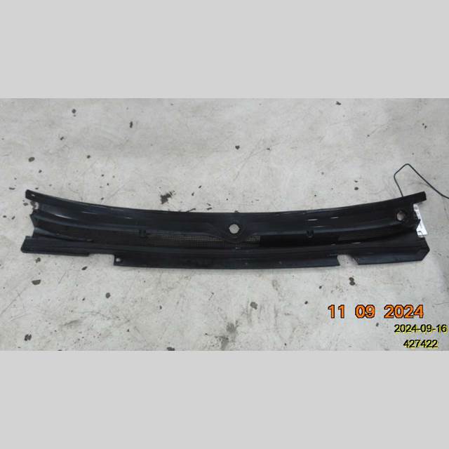 Cowl panel for Cadillac Escalade 6,2 (US-L427422) - Car partsUsed parts ...