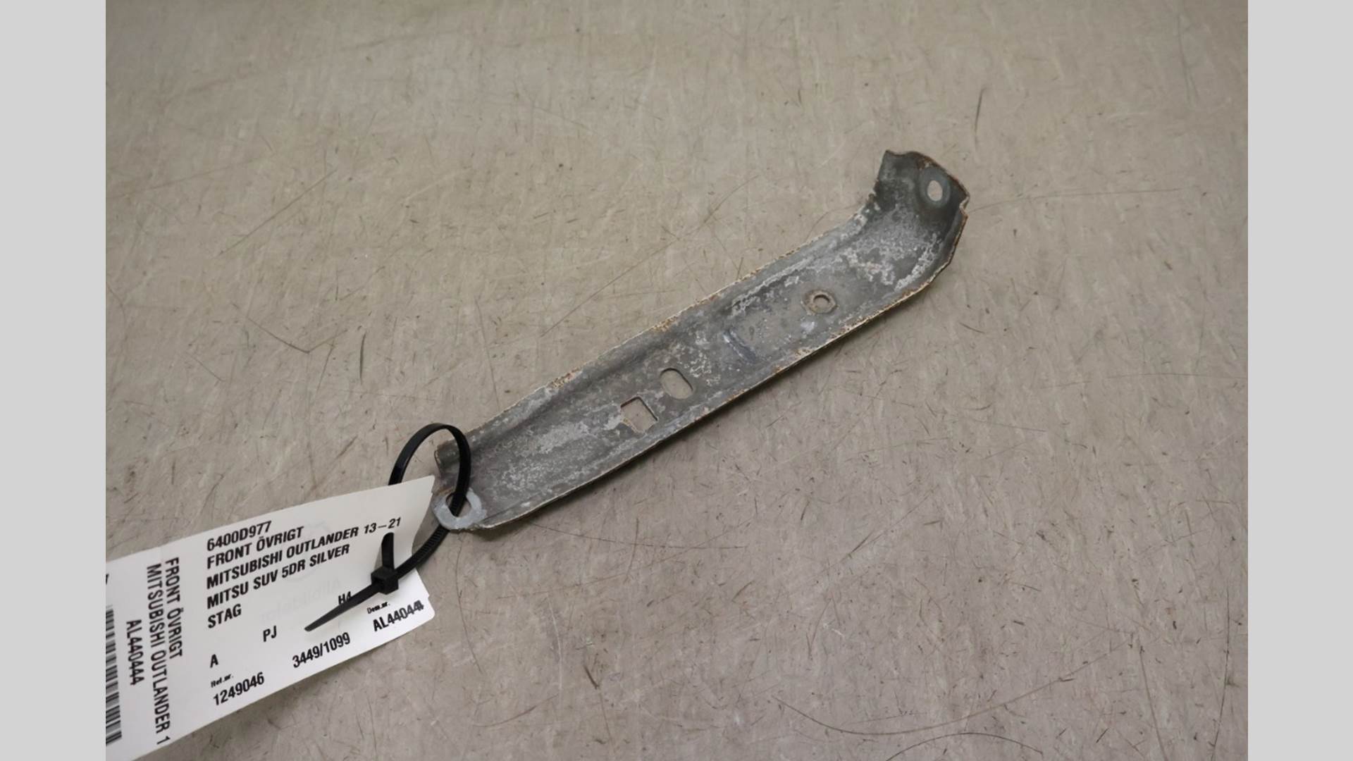 Front övrigt till Mitsubishi Outlander [2013-2021] - BildelarBegagnade ...